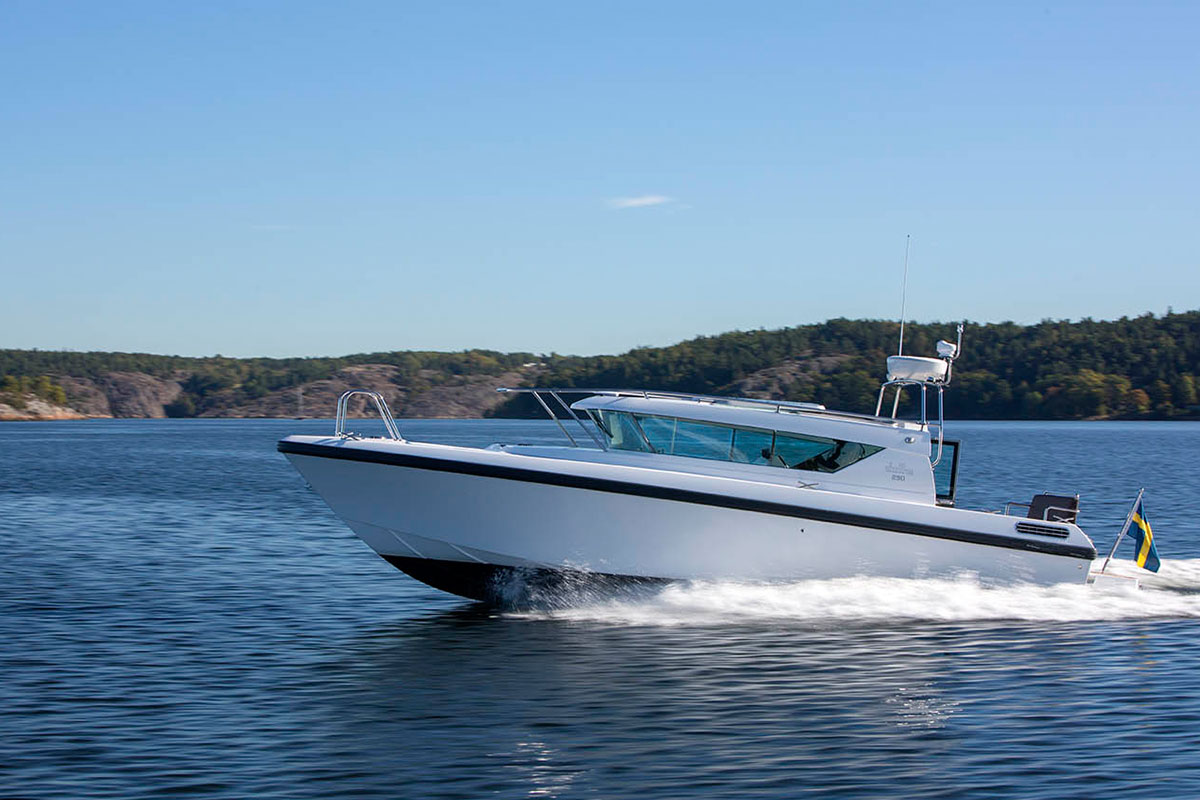 Delta 290 SW motor yacht for sale - FYS MALLORCA